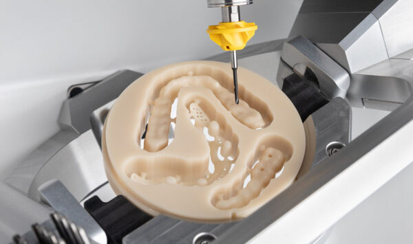 VHF E5 Dental Milling Machines - New | SHINODA DENTAL